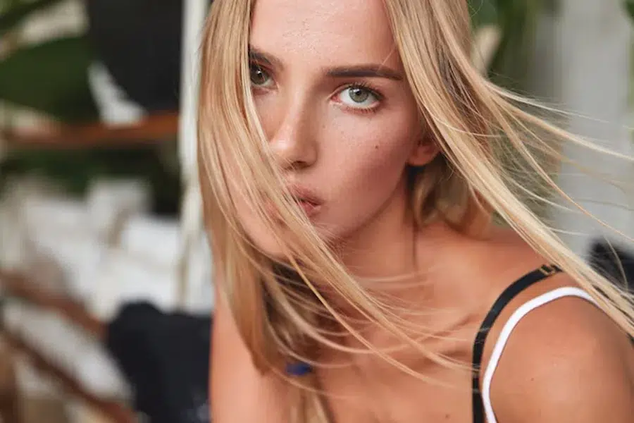 When to Lighten, Darken, or Adjust Your Hair Tone
