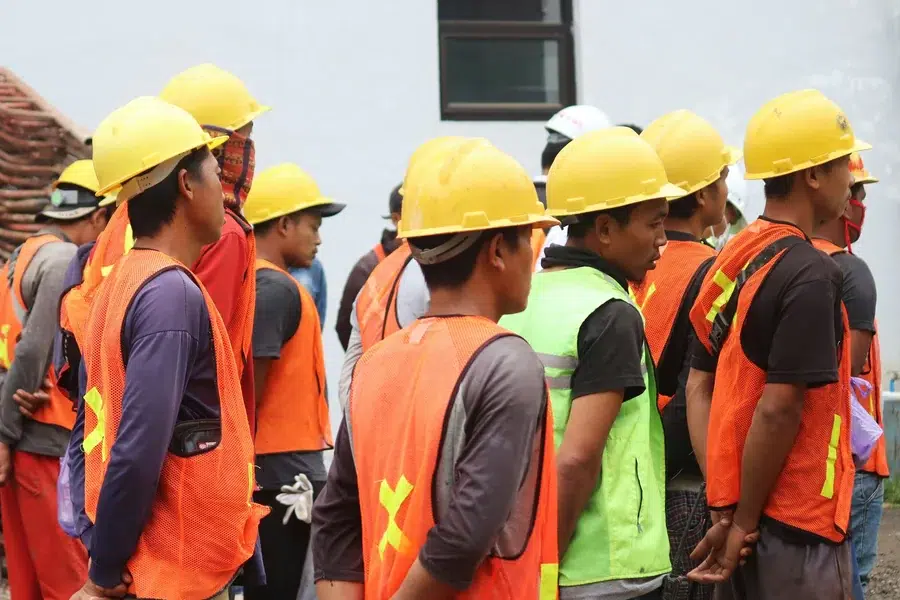 7 Signs You Should Start Looking for Another Workers’ Compensation Provider